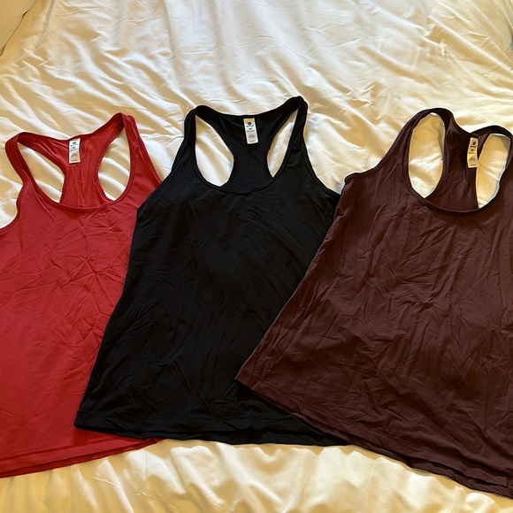 90 Degree By Reflex | Tops | Set Of 3 9 Degree By Reflex Workout Tanks ...